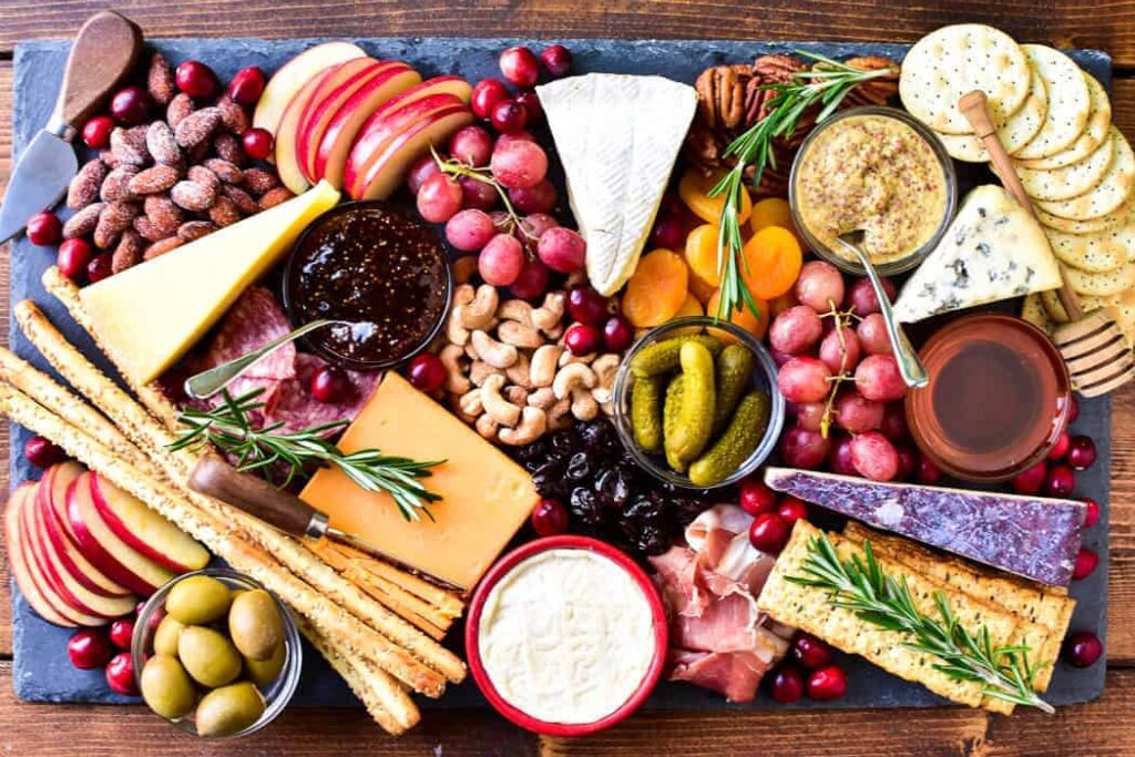 How to Make the Best Cheese Board Ever! - Silver Thread Vineyard